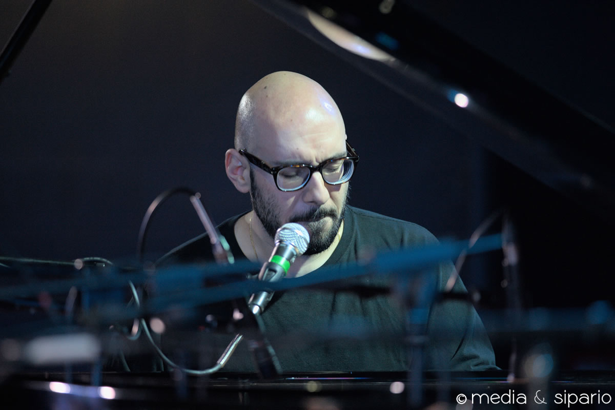 Kromelow & Di Loreto: Genesis Piano Project